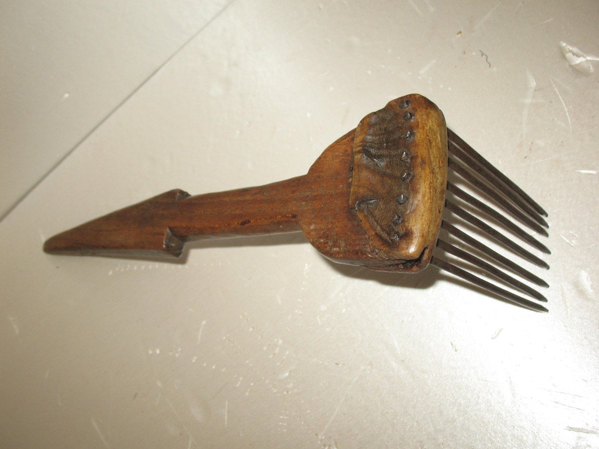 Proantic: Carding Combs 18th Century Folk Art
