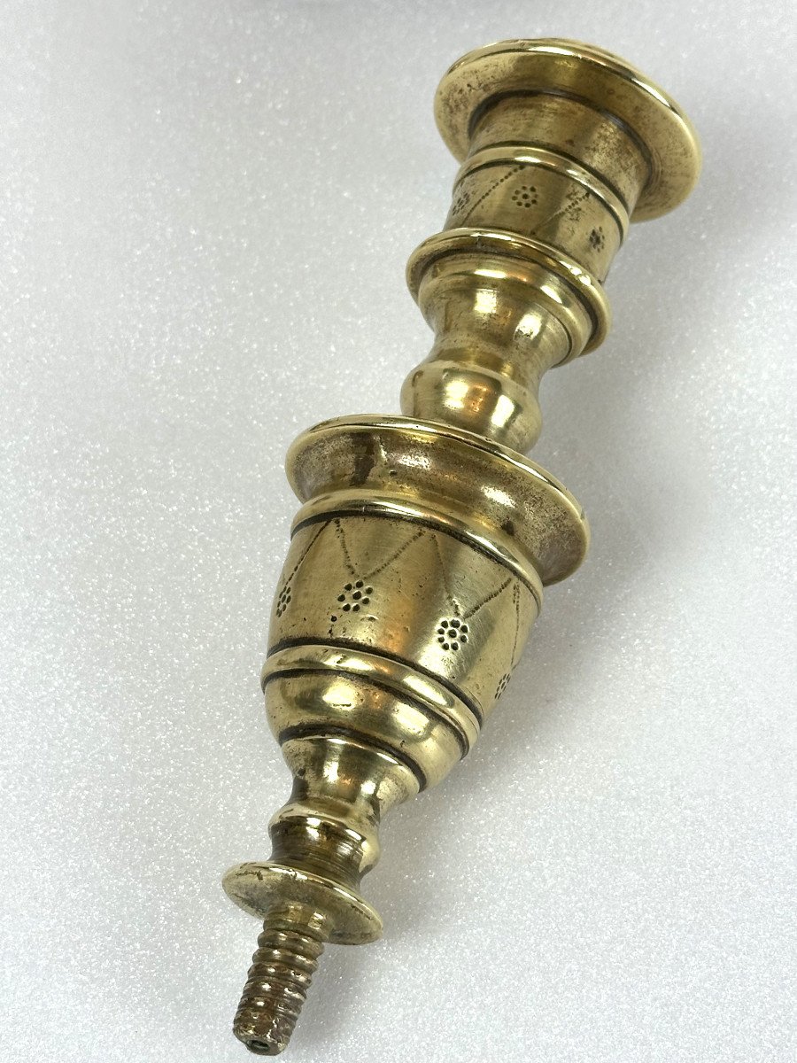 Proantic: A Holy Roman Empire Pair Of Bronze Candlesticks, Early 17th