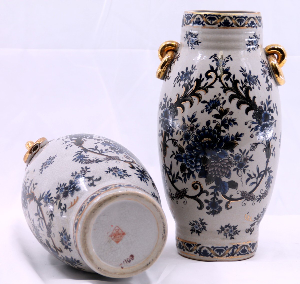 Proantic: Pair Of Chinese Ceramic Pots
