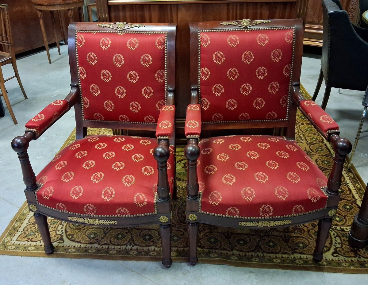 Proantic: Paire de fauteuils époque Empire en acajou aux emblèmes Napo