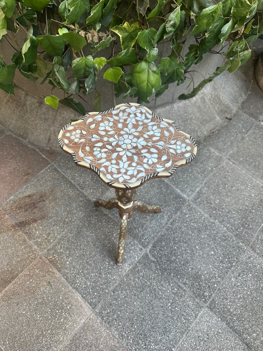 Proantic: Side Table With Mother-of-pearl Inlay, Ottoman