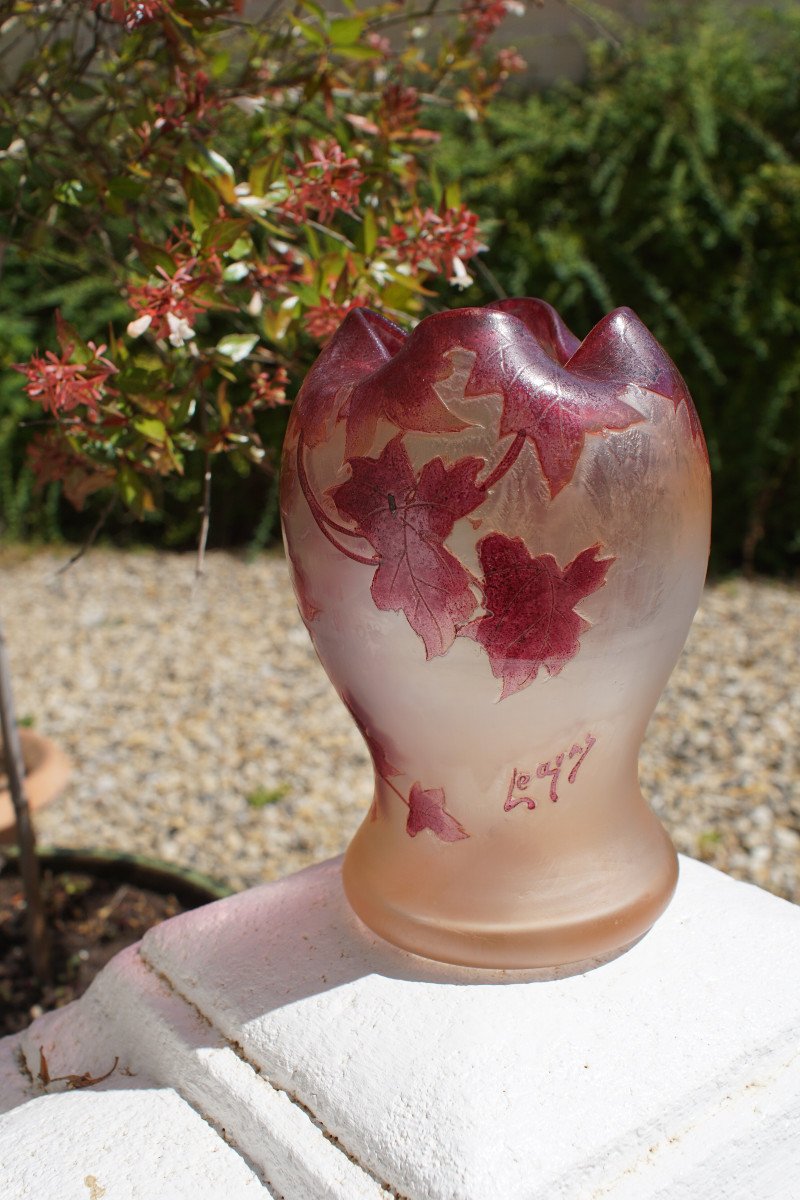 Proantic: Vase Legras Série Rubis à Décor De Lierre