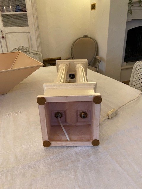 Proantic: Vintage 'parthenon' Lamp