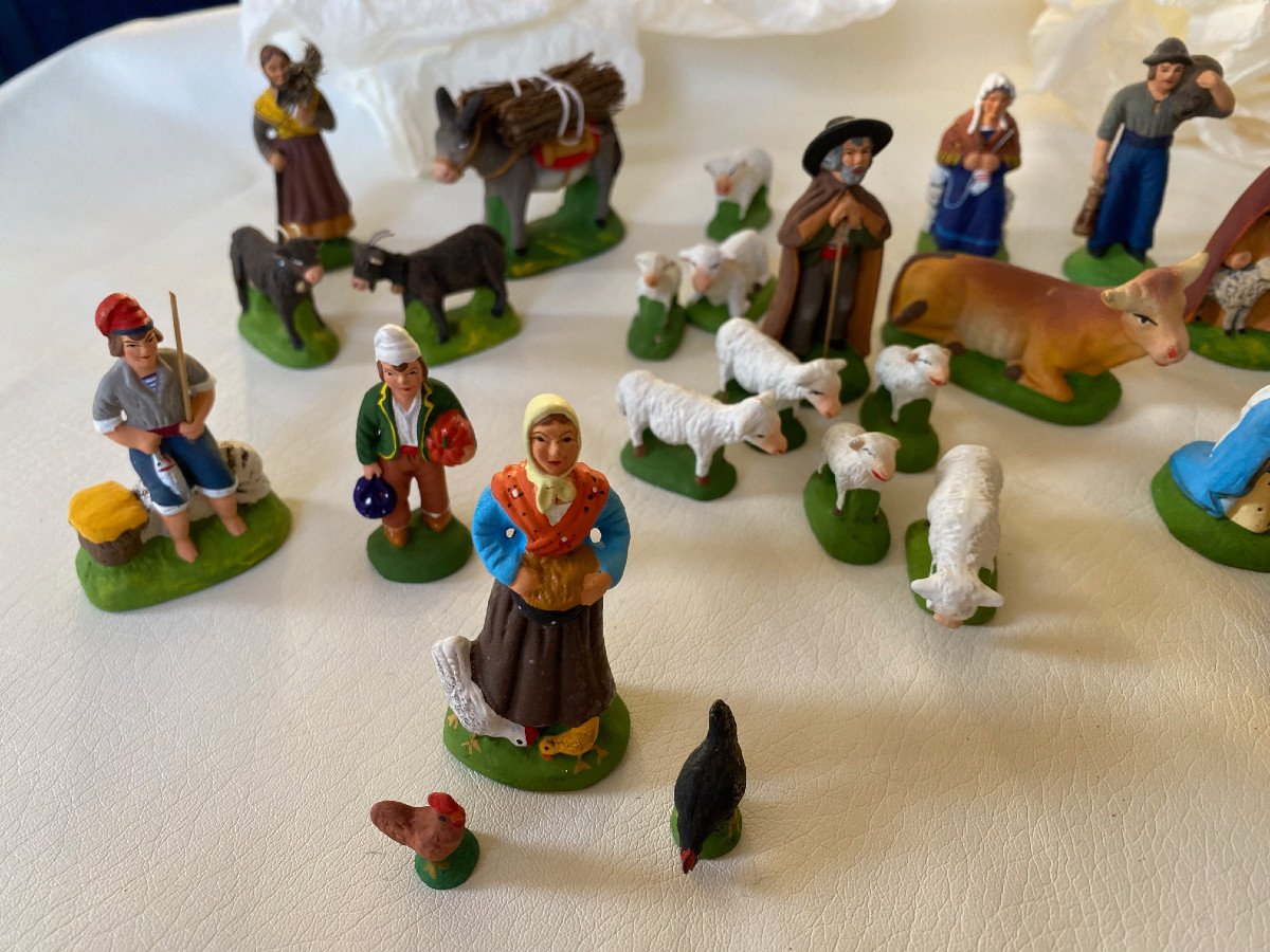 Proantic: 37 Santons De Provence Français, Atelier Carbonel