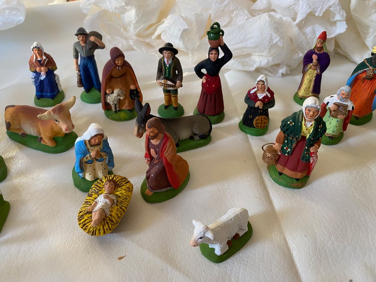 Proantic: 37 Santons De Provence Français, Atelier Carbonel