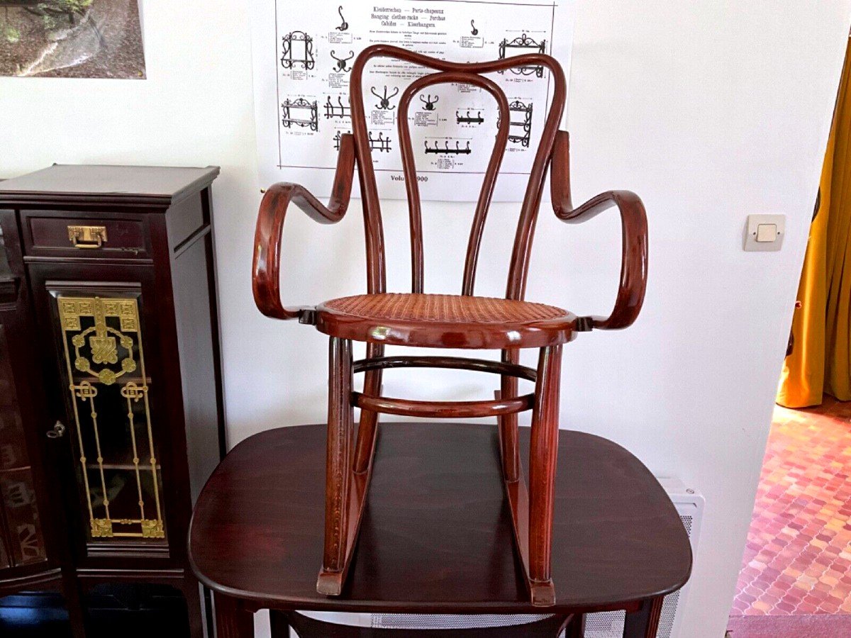 Proantic: Rocking Chair Jacob & Josef Kohn Art Nouveau Thonet